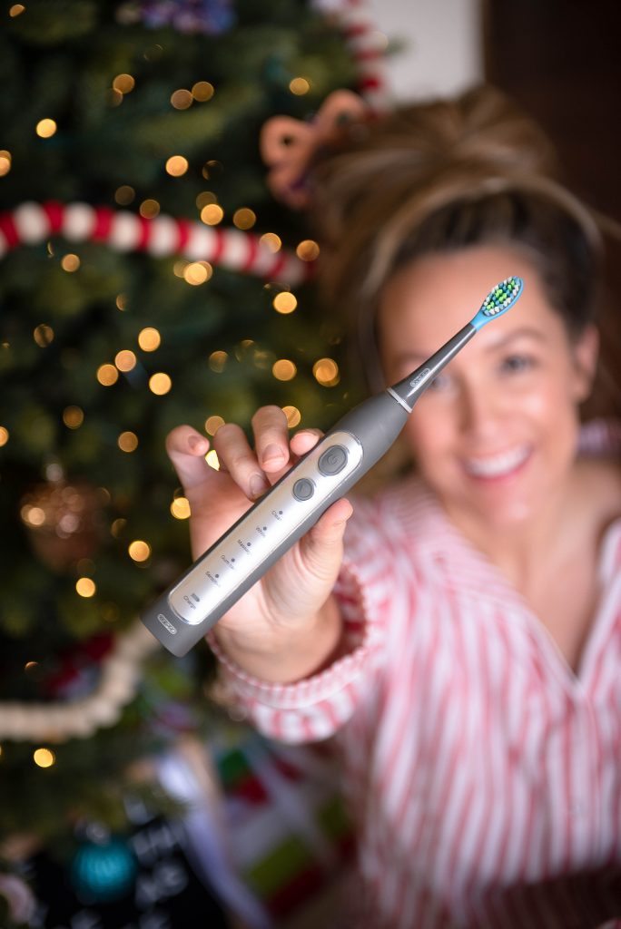 CariPRO Ultrasonic Electric Toothbrush · Lemons to Love